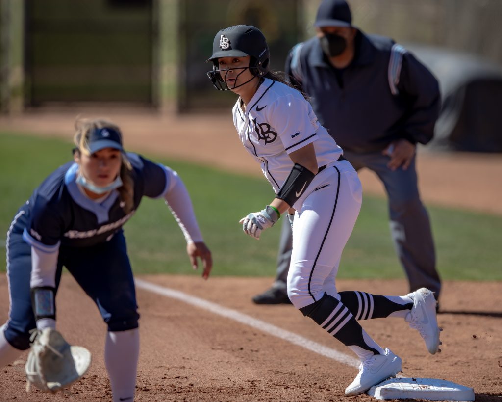 PHOTOS: Long Beach State Softball Sweeps San Diego – The562.org
