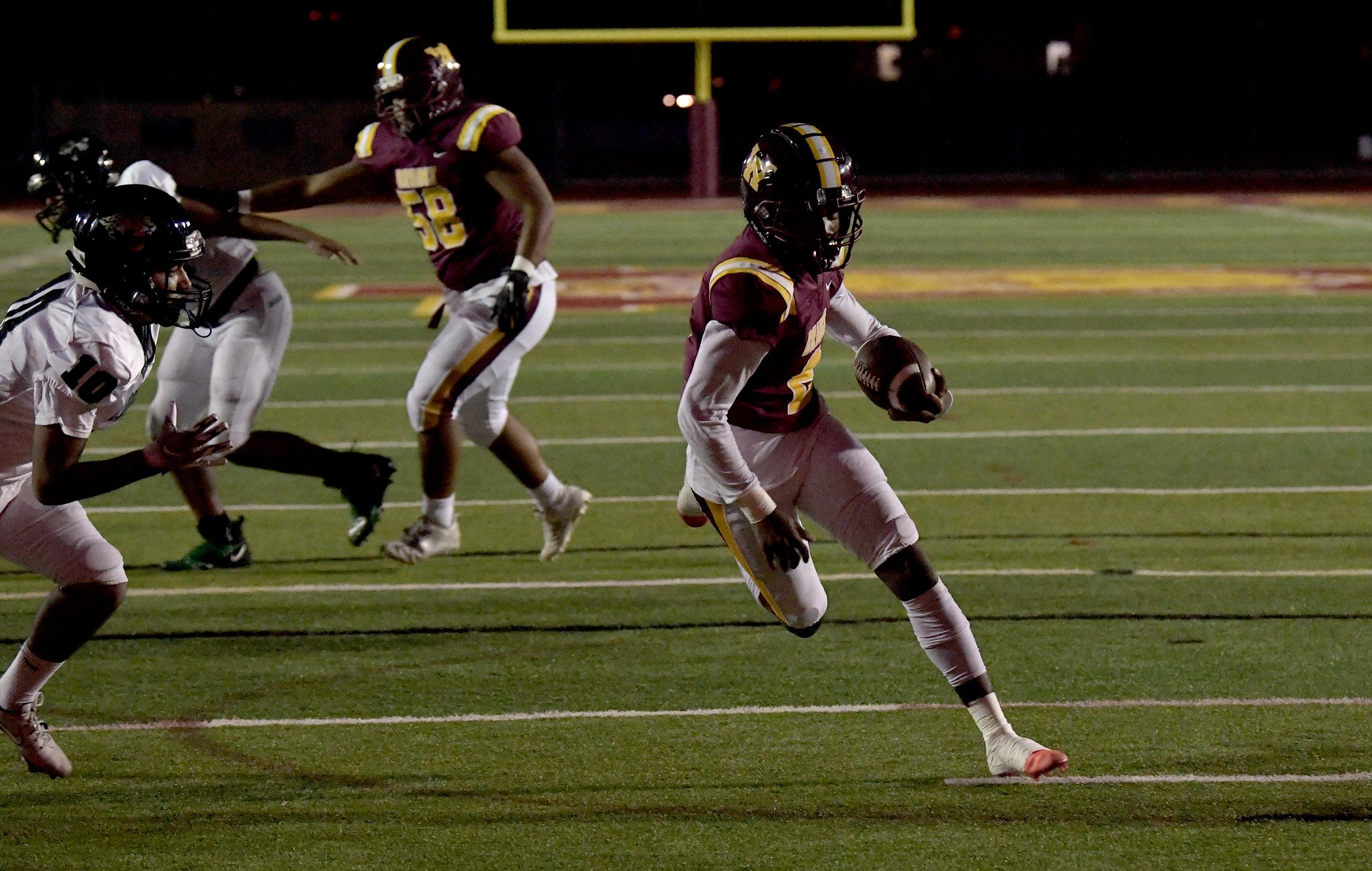 PREVIEW: Wilson vs. Redondo Union, Football – The562.org