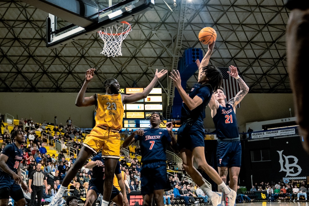 PHOTOS: Long Beach State vs. Fullerton, Men’s Basketball – The562.org